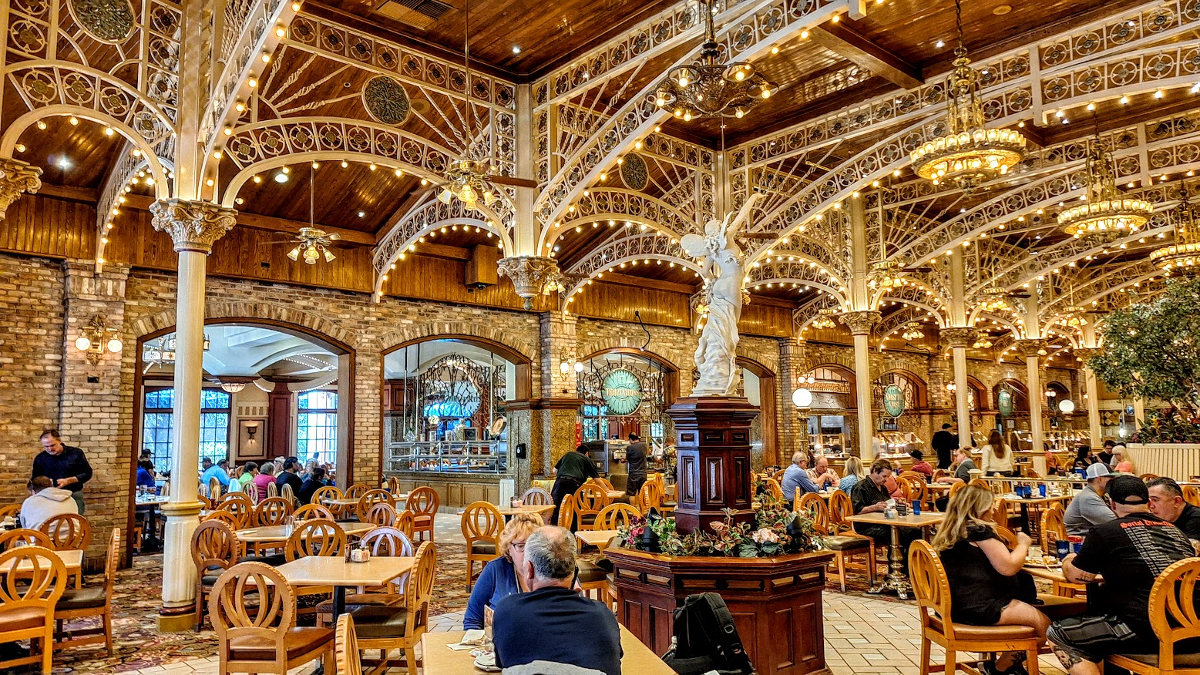 MAIN STREET STATION – The Last Downtown Buffet – VEGAS UNFILTERED